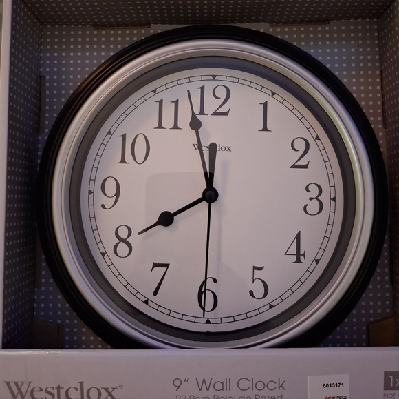 Westclox | Wall Decor | 4699a New Westclox Black 9 Quartz Wall Clock ...